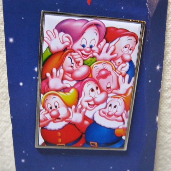 Disney | Jewelry | Disney Limited Edition Snow White Pin | Poshmark